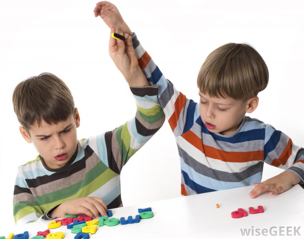 搶玩具、愛獨處，不合群？